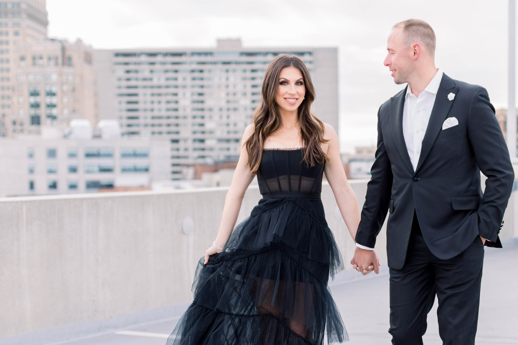 Downtown Detroit Engagement Session - Victoria & Ben - mallorytahy.com